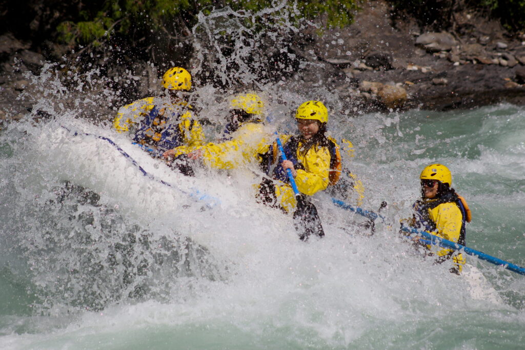 5 Team Building Activities Near Calgary - Wild Water Adventures